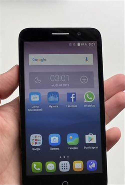 Телефон Alcatel One Touch Pop 3 5015D