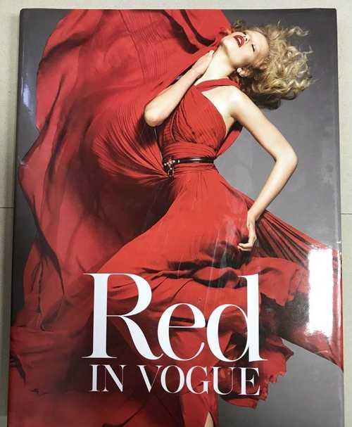 Книга Red in Vogue