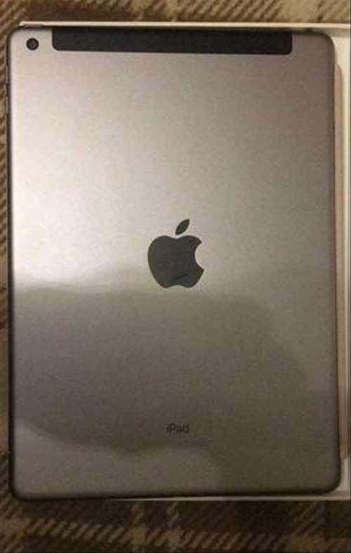 iPad 6th, 32GB