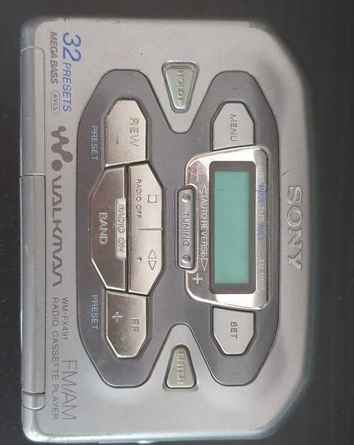 Кассетный аудиоплеер радио Sony WM-FX491