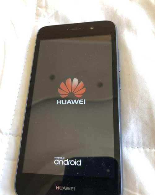 Телефон Huawei CRO-U00