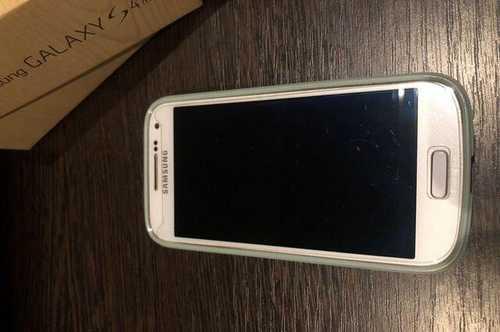 Телефон Samsung Galaxy s4 mini