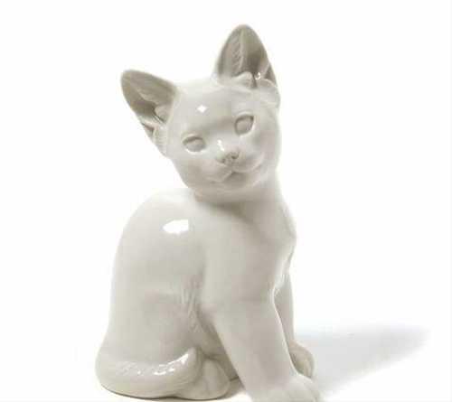 Фарфоровая фигура "Котёнок". Германия, Eschenbach