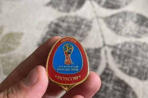 Значок Волонтера Чм по футболу 2018