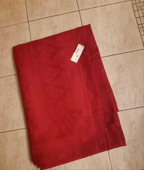 Красная скатерть Zara-Home 170 на 250 см