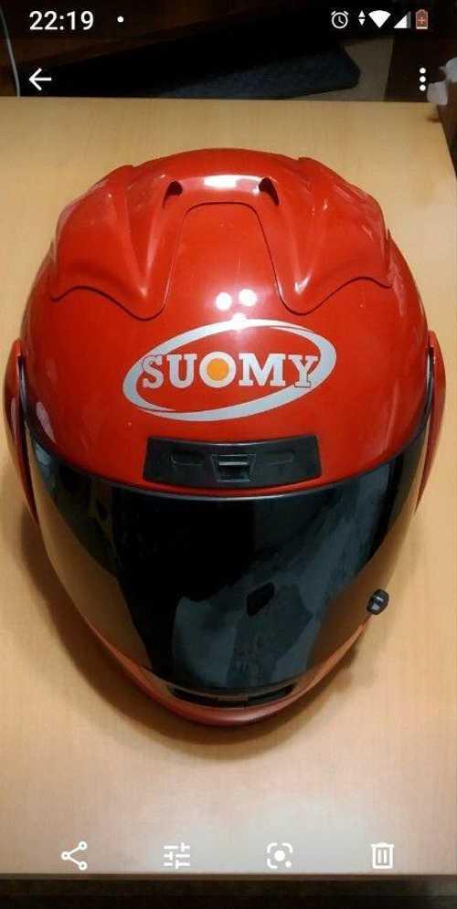 Шлем suomy