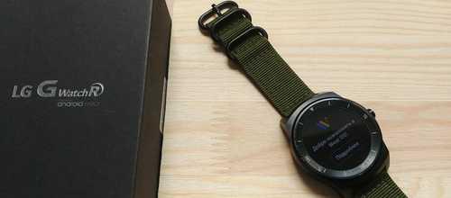 LG G Watch R - умные часы на Android Wear
