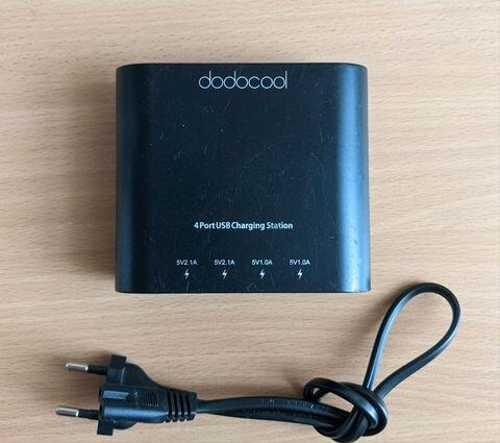 Зарядное устройство на 4 USB Dodocool