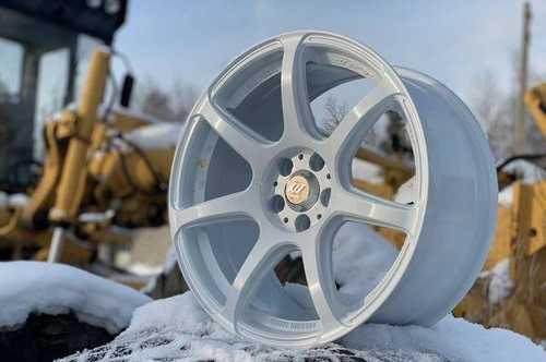 Диски Work Emotion T7R WhitePearl 5*100 R17