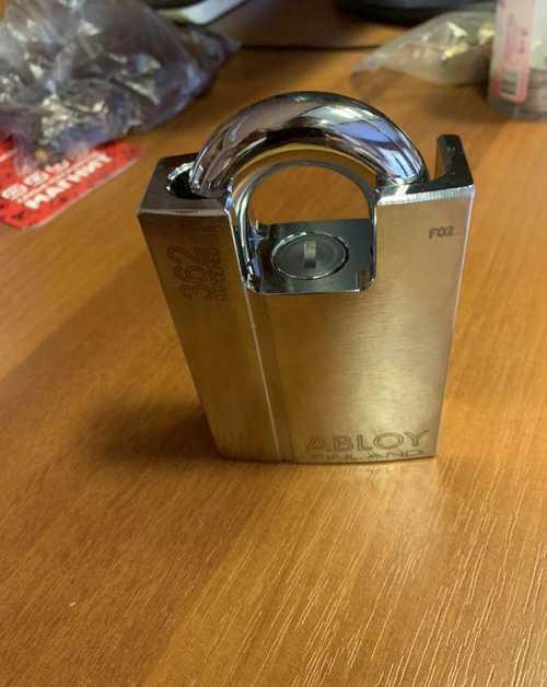Замок Abloy