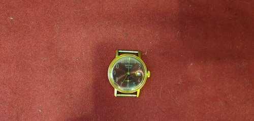 Продаются часы Восток 2605 с браслетом
