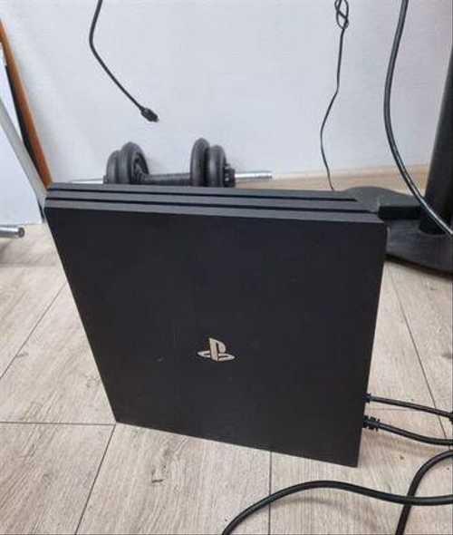 Sony playstation 4 PS4 pro 2Tb (sshd)