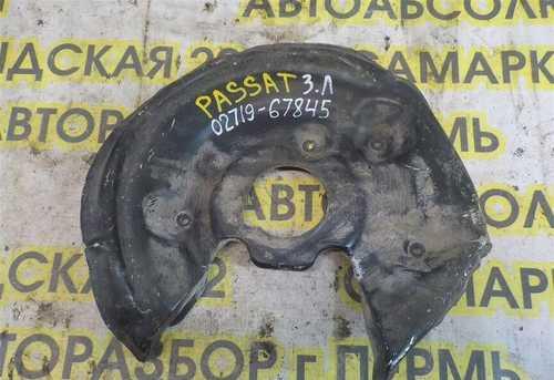 Пыльник тормозного диска Volkswagen Passat (B6) 2