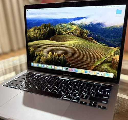 Apple macbook pro 13, M1, 8/256 Gb