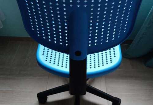 Школьное кресло IKEA
