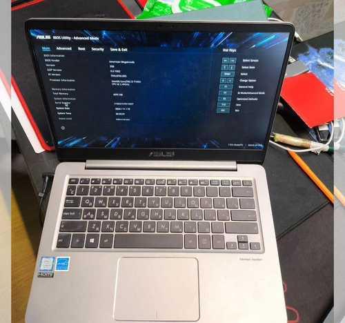 Asus zenbook UX410u, 14" full HD, i3 7100u/256gb