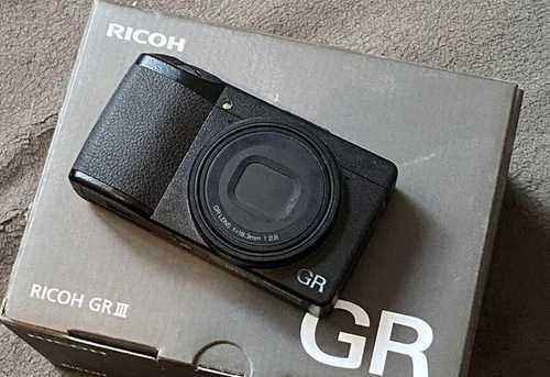 Компактный фотоаппарат Ricoh GR3