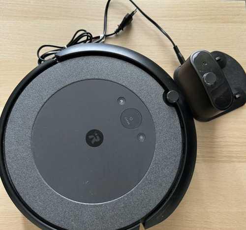 Робот пылесос iRobot roomba i3