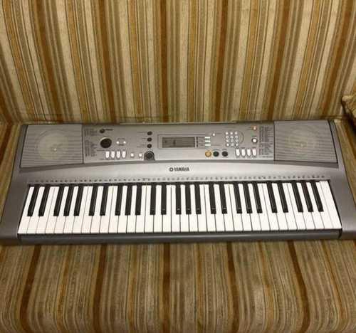 Синтезатор yamaha psr 300