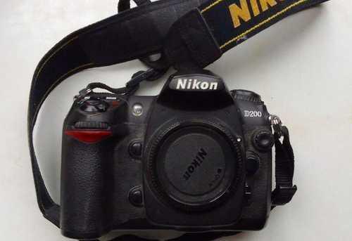 Зеркальный фотоаппарат nikon D200