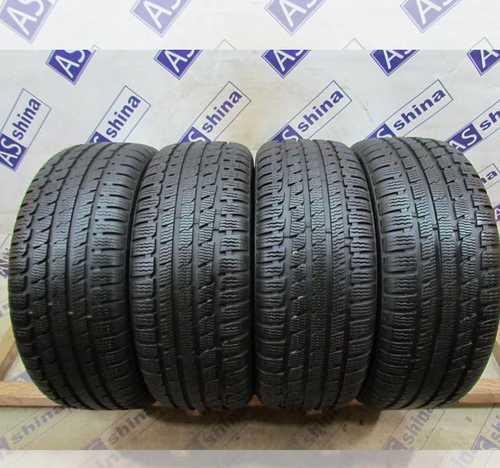 Kumho WinterCraft KW27 225/55 R17 97P