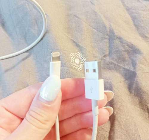 Оригинальный провод iPhone lightning - USB
