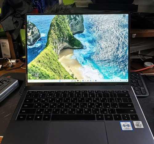 Huawei matebook x pro 2020 (i7/16Gb/1Tb/mx250)