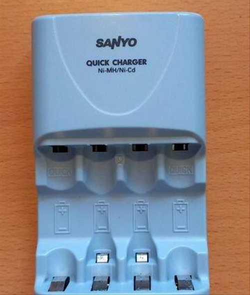 Зарядное устройство Sanyo Quick Charger NC-MOR02