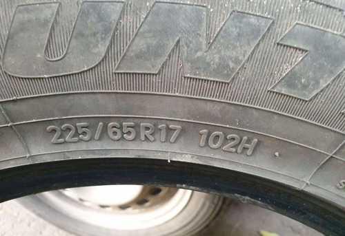 Toyo Winter Tranpath MS 225/65 R17