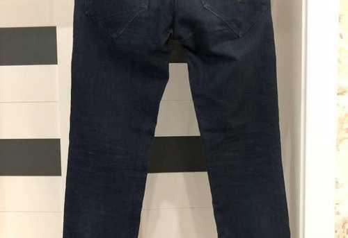 Новые джинсы Levi's 519 slim