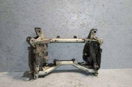 Подрамник передний Mercedes E-Class W212 OM642