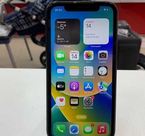 iPhone Xr, 64 ГБ