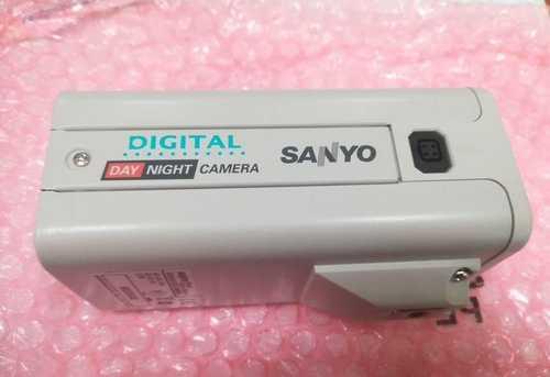 Цифровая видеокамера Sanyo VCC-4795PE (Новая)