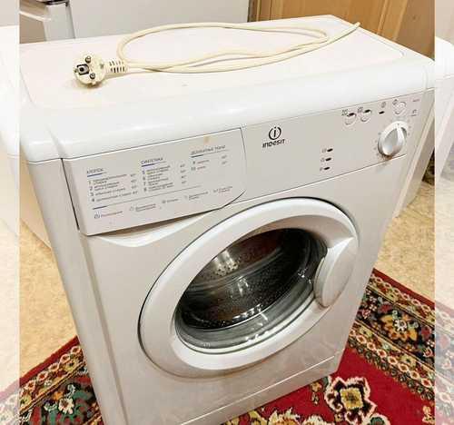 Стиральная машина бу indesit wiu81