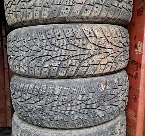 Nankang SW-7 215/65 R16 102T