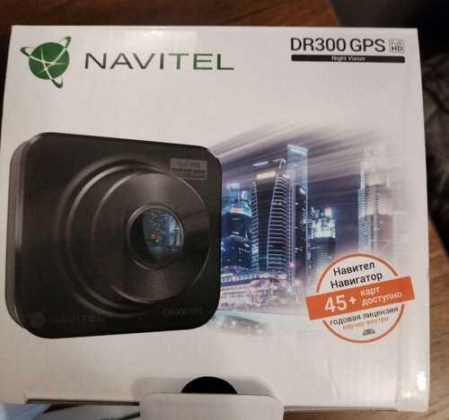 Видеорегистратор navitel DR300 GPS