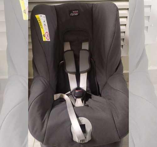 Автомобильное кресло britax romer