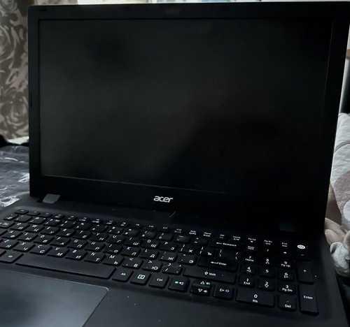 Acer extensa 2511