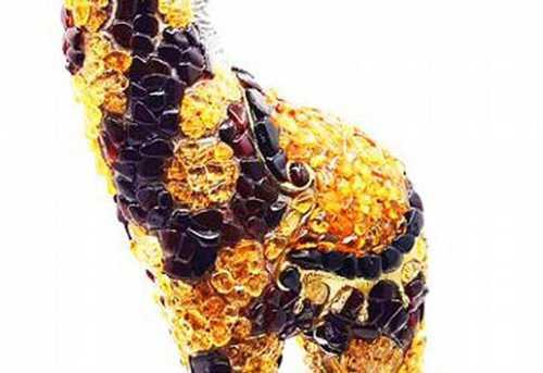 Сувенир из янтаря "Жираф"