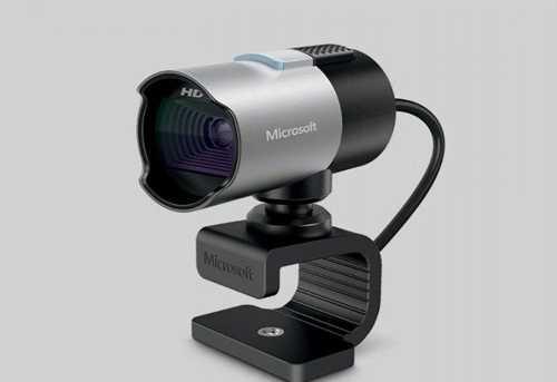 Камера с микрофоном Microsoft LifeCam Studio