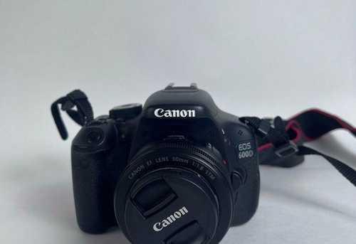 Зеркальная фотокамера Canon ds126311 (описание)