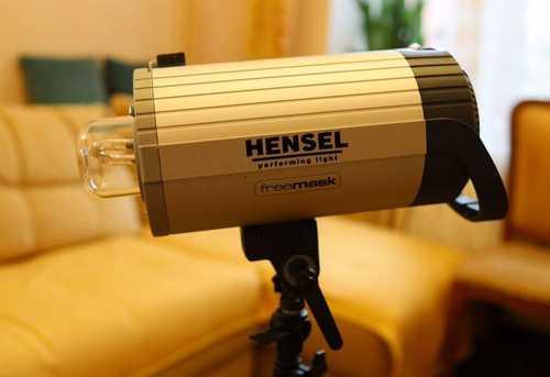 Студийный импульсный свет Hensel