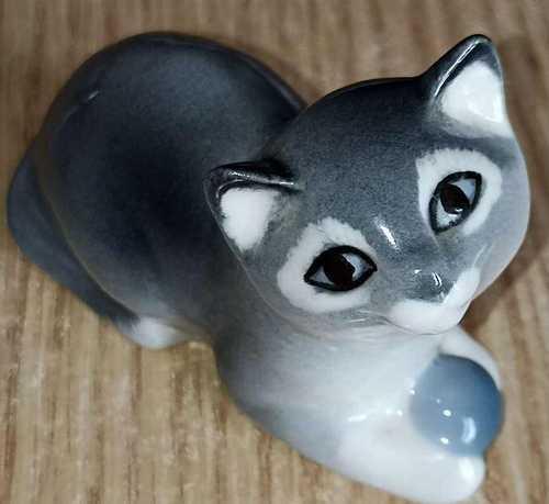 Статуэтка котёнок СССР