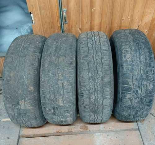 Bridgestone Dueler A/T 002 235/65 R17 108T