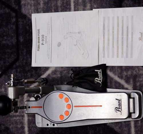 Педаль для бас барабана Pearl P-930