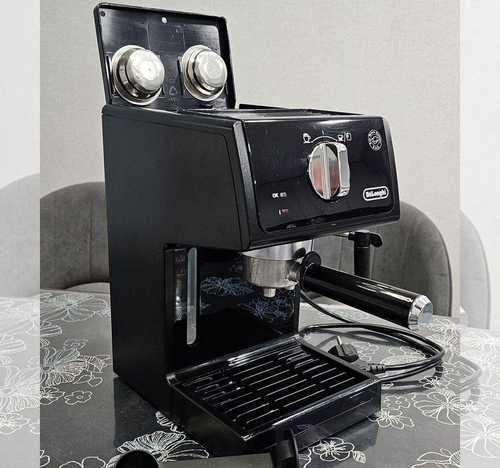 Кофемашина Delonghi