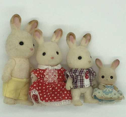 Игрушки (Sylvanian Families, Полли Покет, Келли)