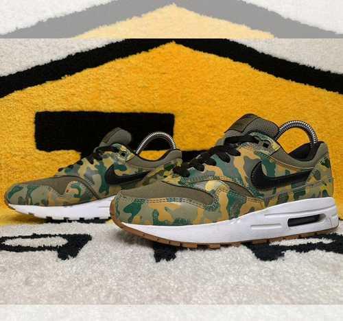 Кроссовки Nike Air Max 1 Camo Print 37,5 4,5uk