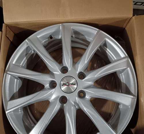 Диски X'trike X-120M 7х17 ет 45 5х114,3