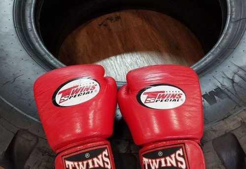Боксерские перчатки Twins оригинал 12 oz
